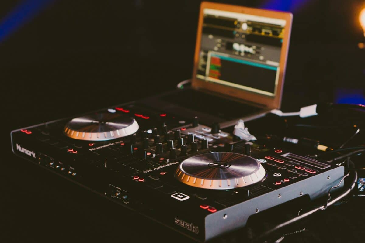 What Skills Does A DJ Need | DJ Will Gill